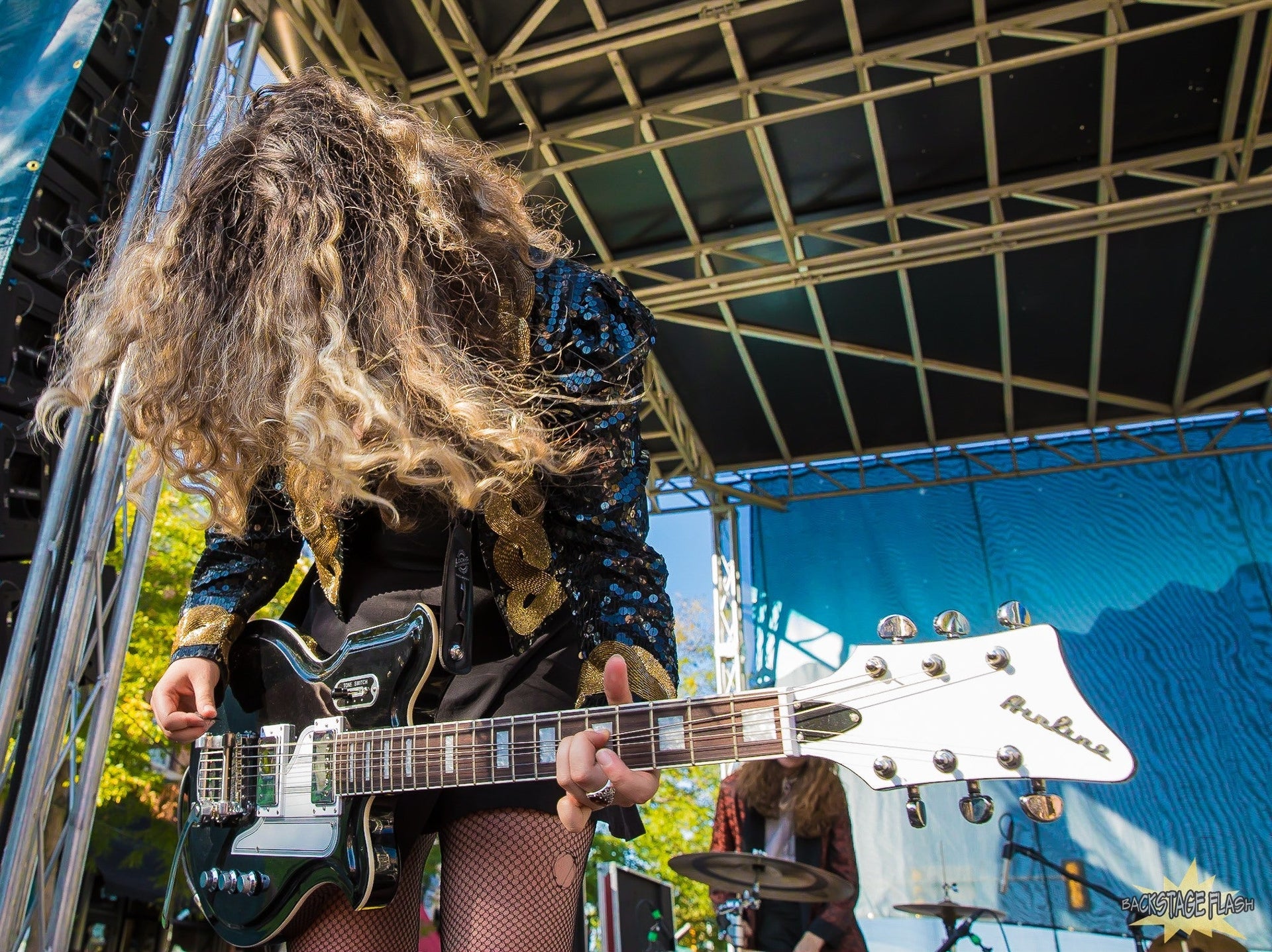Demi Demitro | Airline Guitars