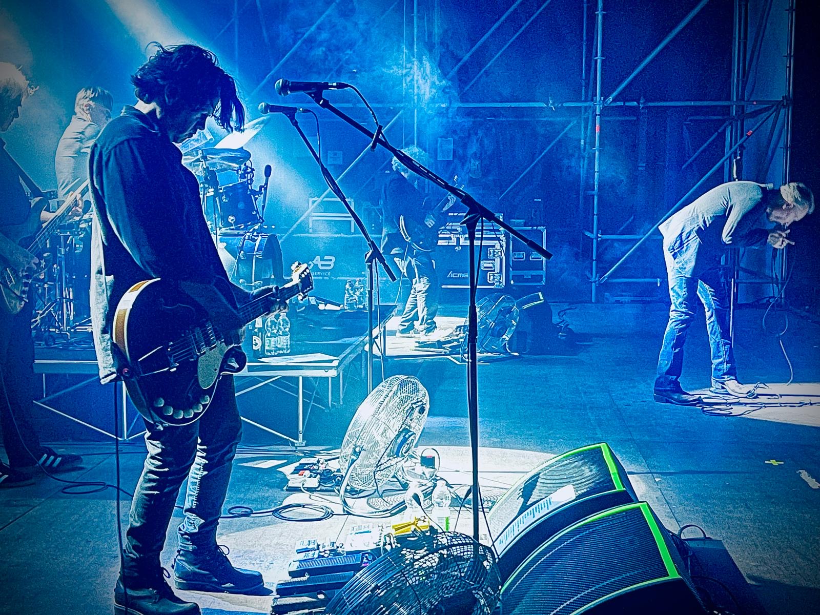 Scott Von Ryper of The Jesus and Mary Chain | Airline Guitars